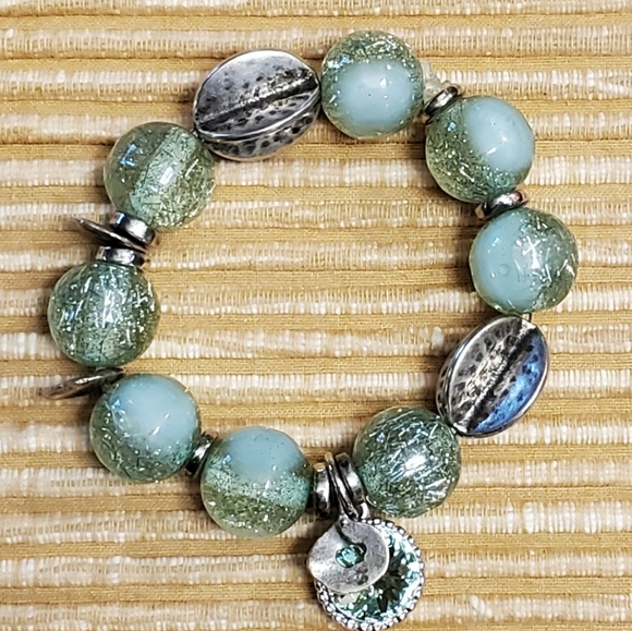 BeadDIzelled | Jewelry | Vintage Tinsel Bead Bracelet | Poshmark